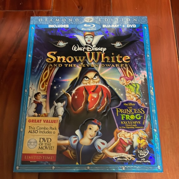Disney | Other | Diamond Edition Blue Ray Disneys Snow White And The ...
